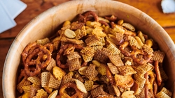 Snack - How to make chex trail mix recipe