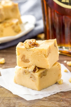 Maple walnut fudge recipe sweetened condensed milk - Walnut desserts