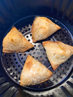 How to fry frozen samosas in oil recipes - Appetizer