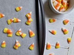 Dessert - How to make a candy corn crown recipes
