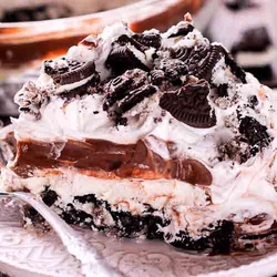 Dessert - Oreo cream cheese pudding cool whip dessert recipes